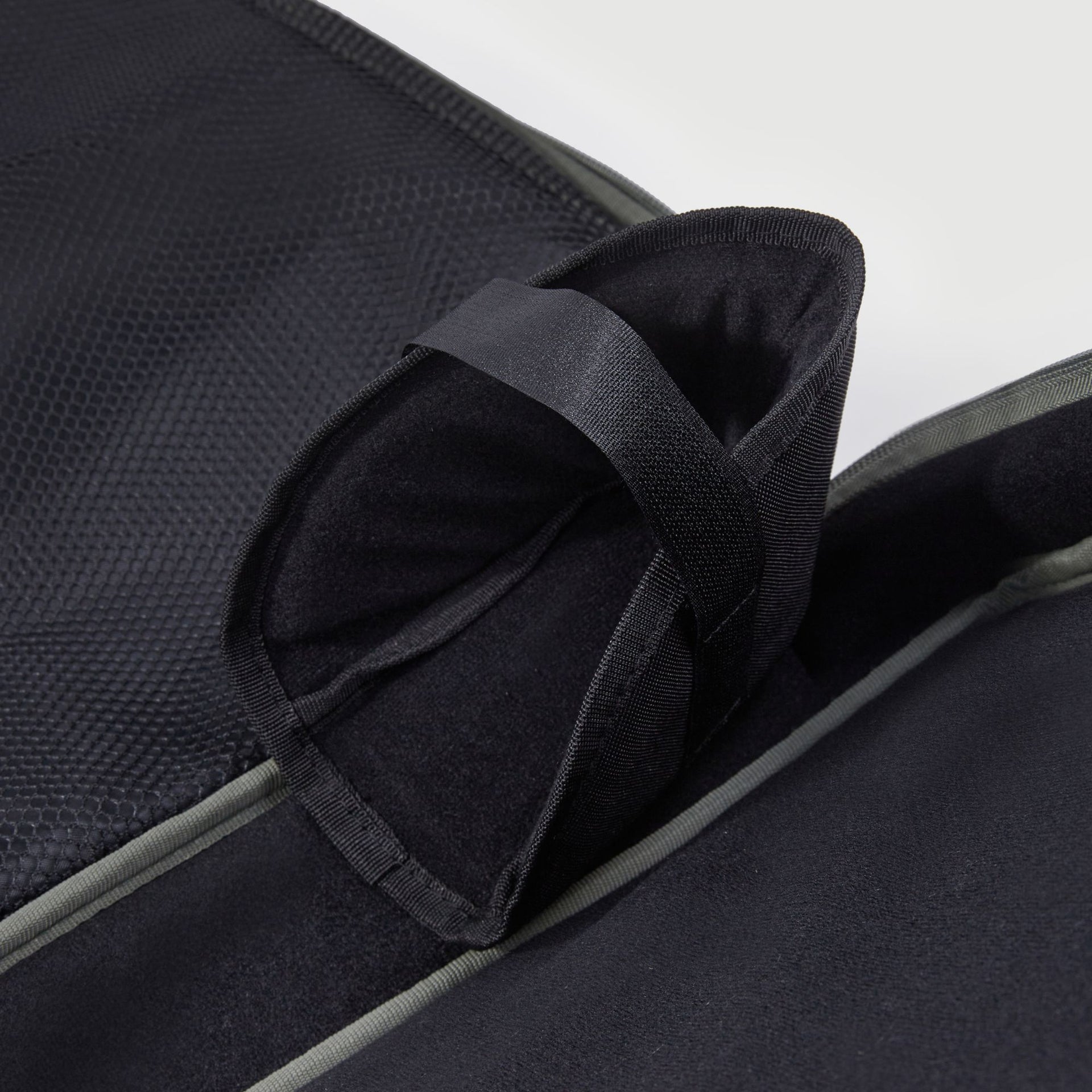 Gamma Bow Case 40 - Ultimate Protection & Storage